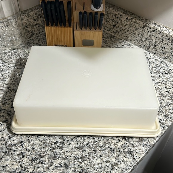 Tupperware | Kitchen | Tupperware Cake Keeper | Poshmark